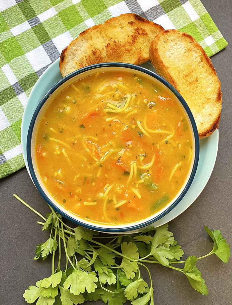Select 5 meals & 5 soups. Save Up to €3.5 – Handy Meals